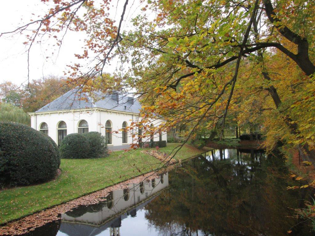 Putten – Alana Bailey - Wêreldwyd