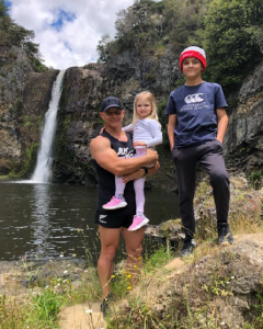 Uit en tuis met Wêreldwyd: Henry Merrick – Die lewe in Nieu-Seeland ...