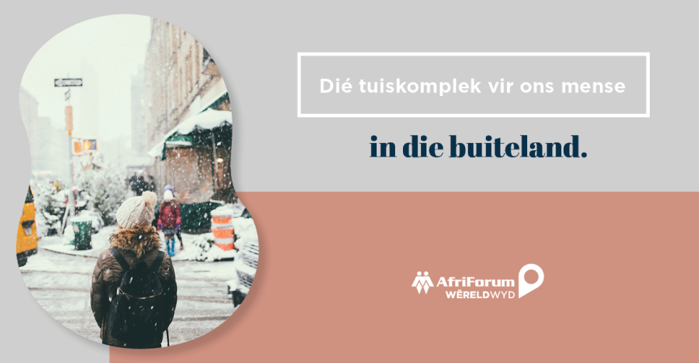 Vrouemaand: Die ánder vroueoptog na die Uniegebou - Wêreldwyd